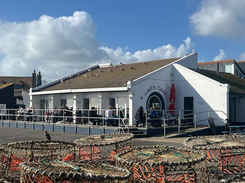 Seaside Pub and Café on Mudeford Quay