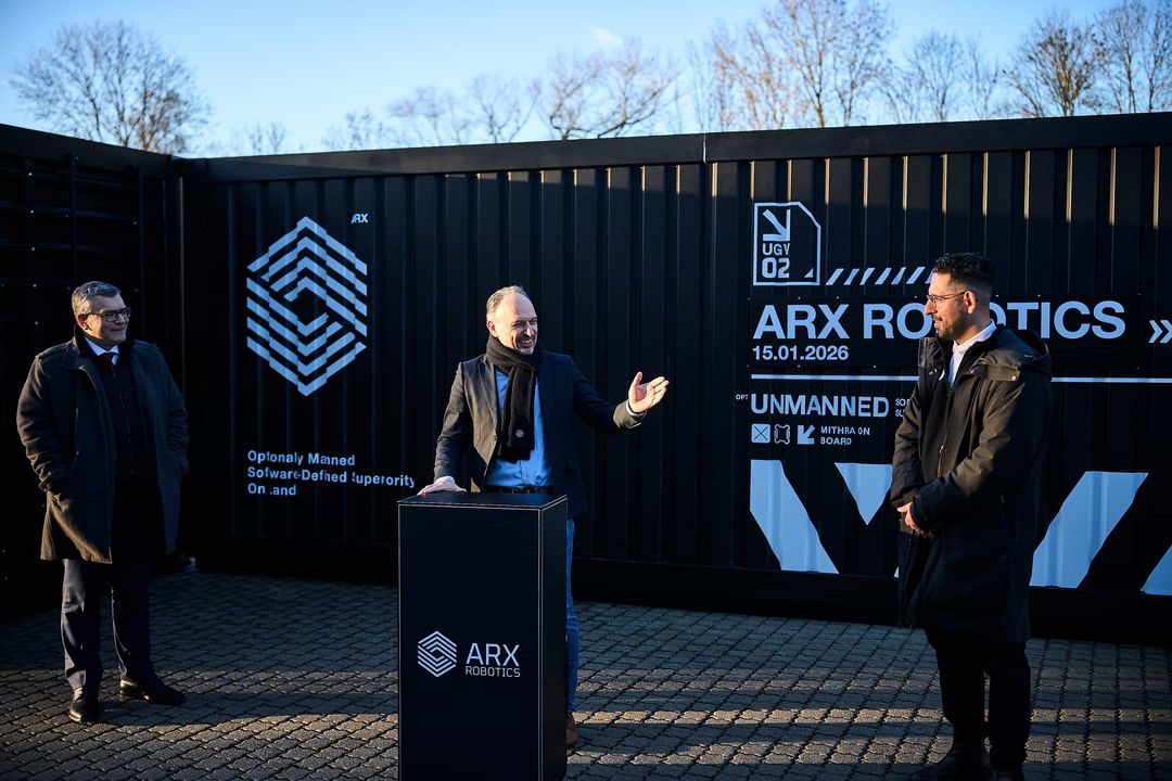 Staatsminister Dr. Florian Herrmann besucht ARX Robotics