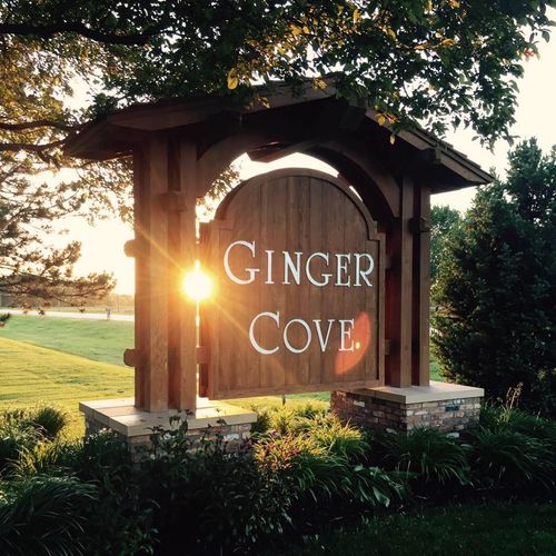 Ginger Cove HOA: Sustainable Algae Control for Lake Community