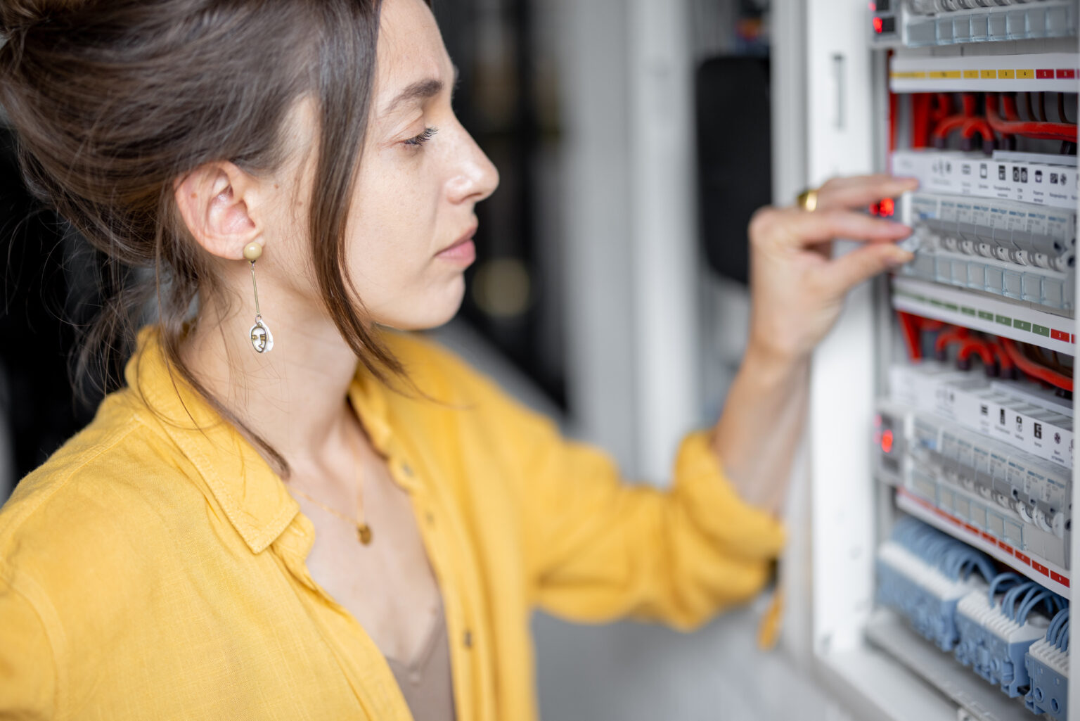 Upgrading Your Electrical Panels For Four Strong Reasons