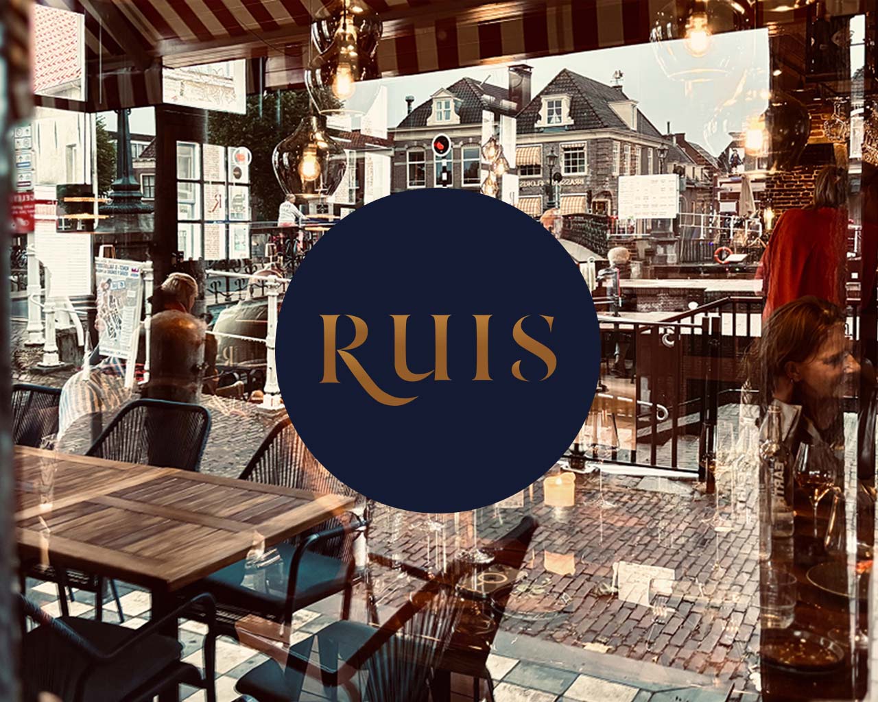 Restaurant/Gastrobar RUIS aan de SLUIS in Muiden.