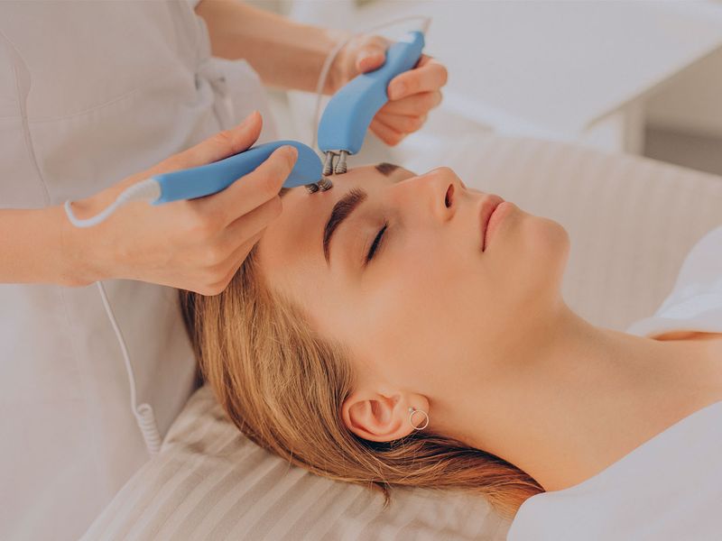 Spock Brow After Botox: Prevention & Fixes | Hubmed