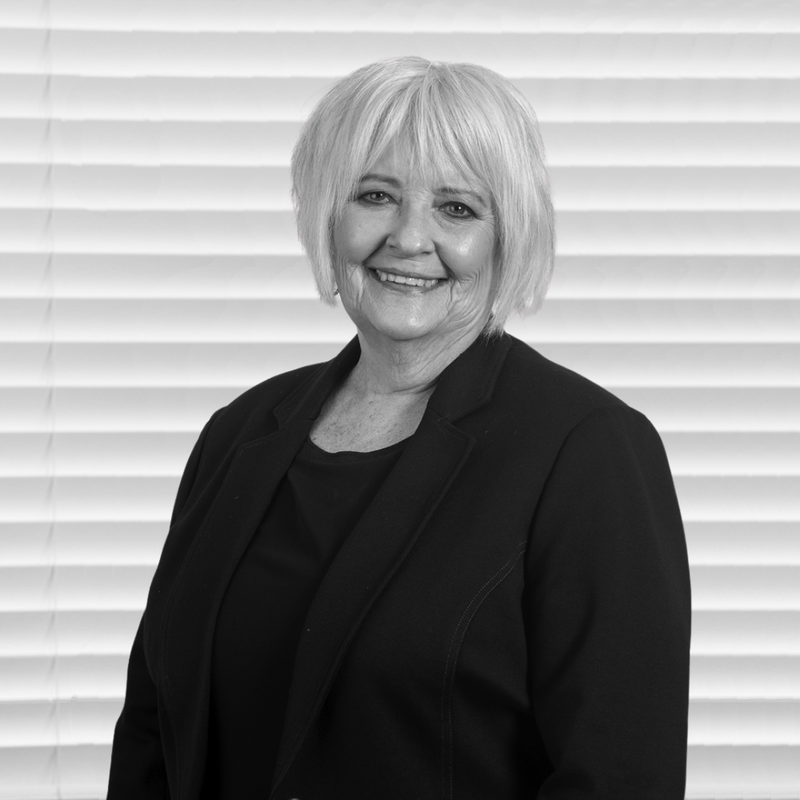 Roz Rowe - Agent Profile