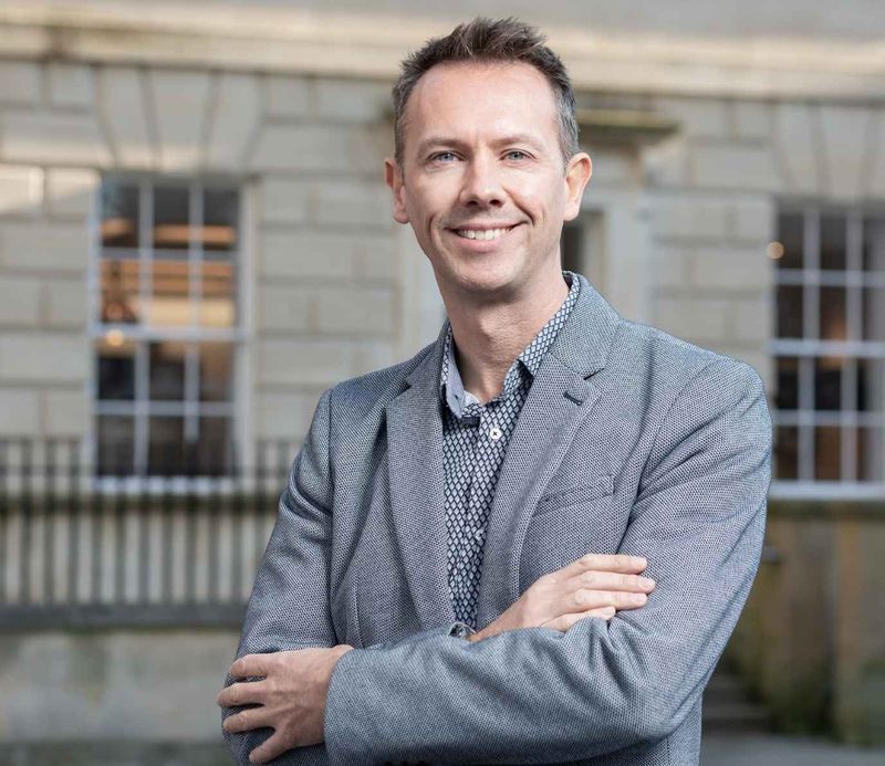 Meet Paul Mills | Fractional CMO Pioneer & VCMO Founder