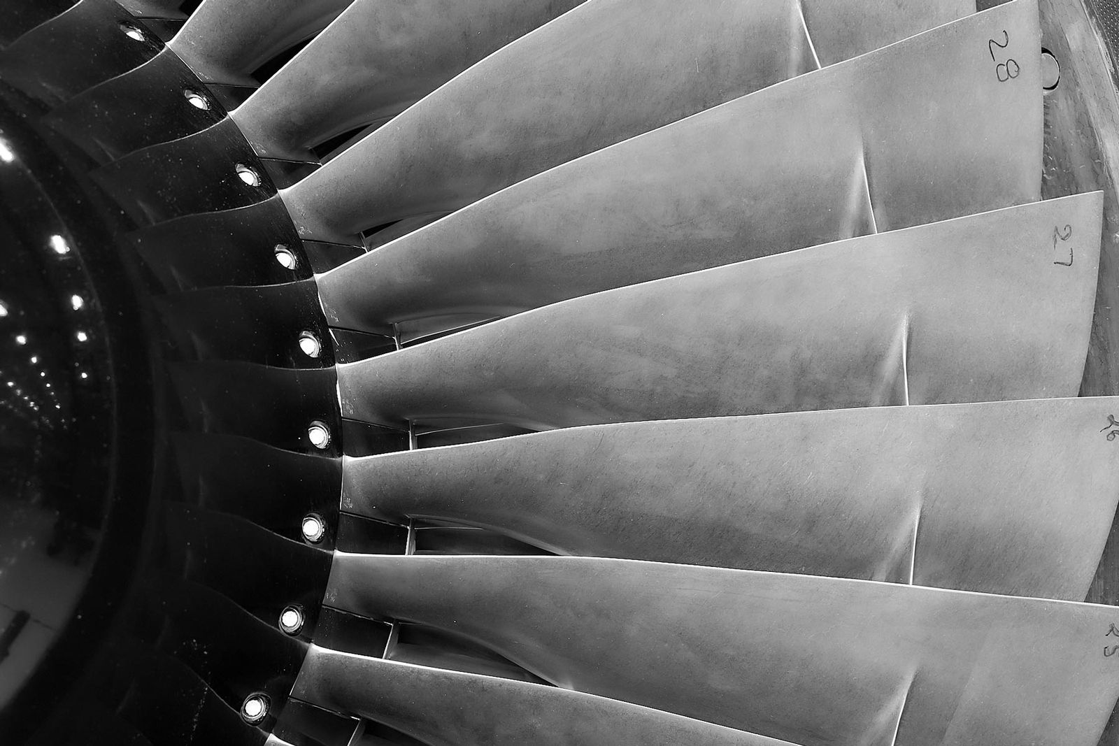 GP7200 MRO Services | Solution