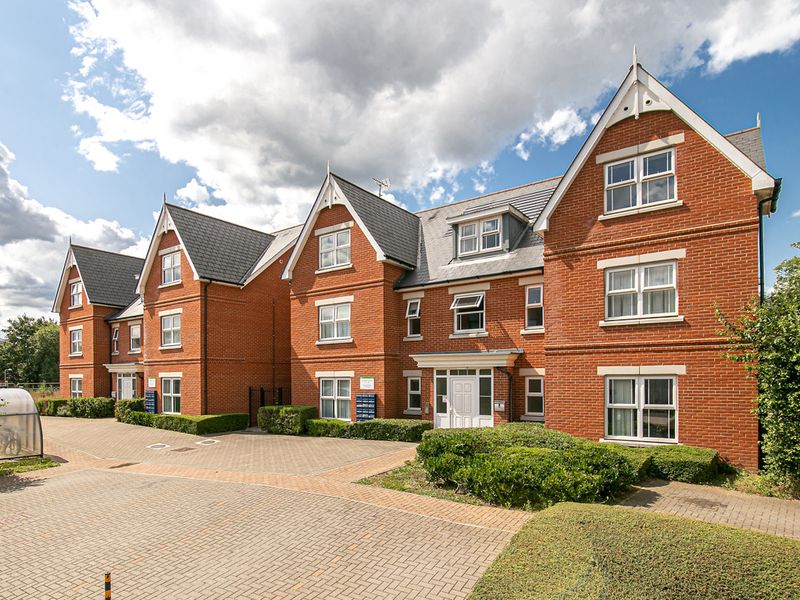 Flow Student | Modern & Affordable UK Student Accommodation
