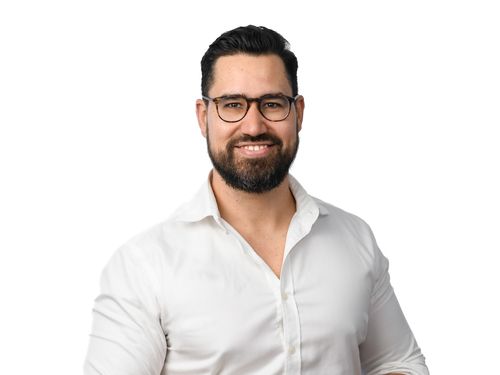 Dr Cameron Handford