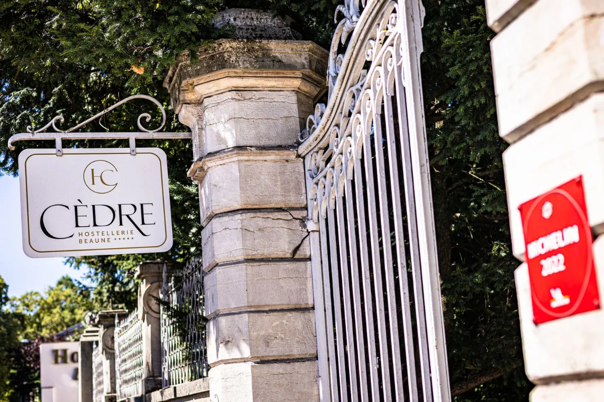 AD Magazine | Villa Florentine Lyon Beauvallon Collection